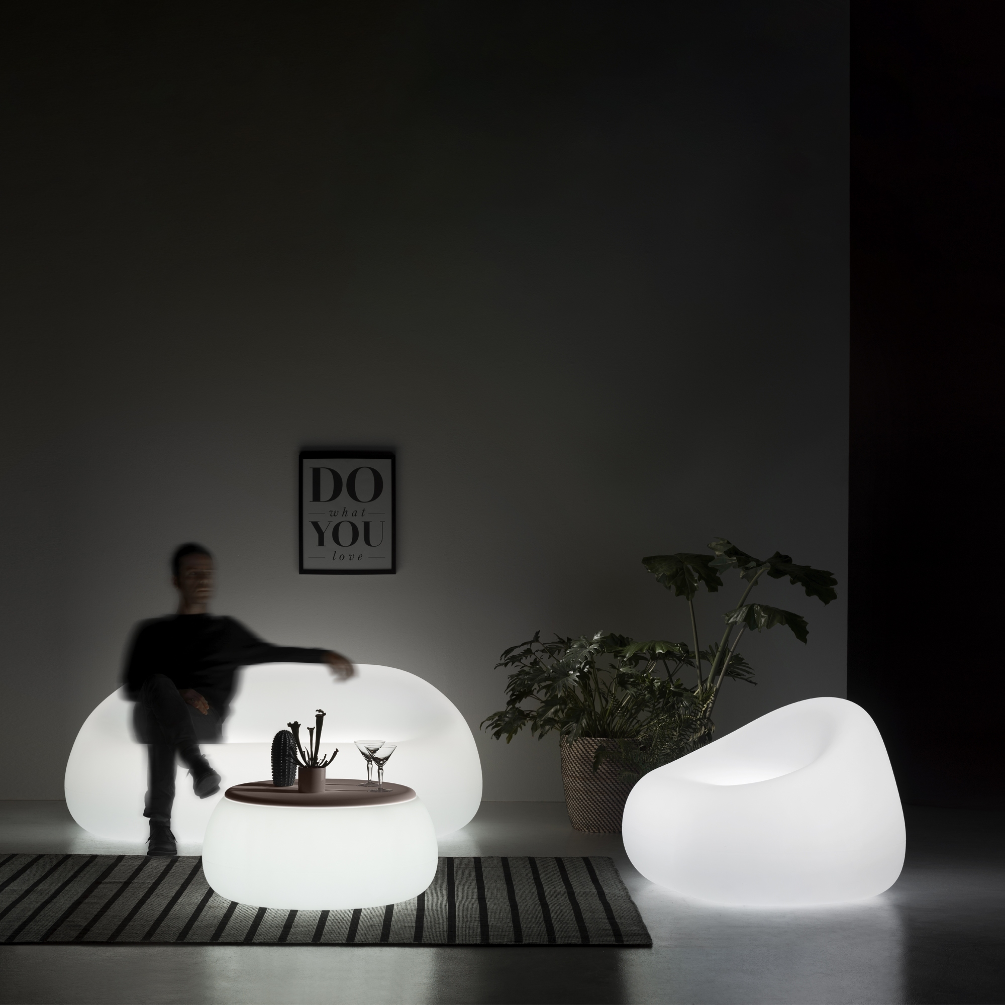 Plust Gumball Sofa Light