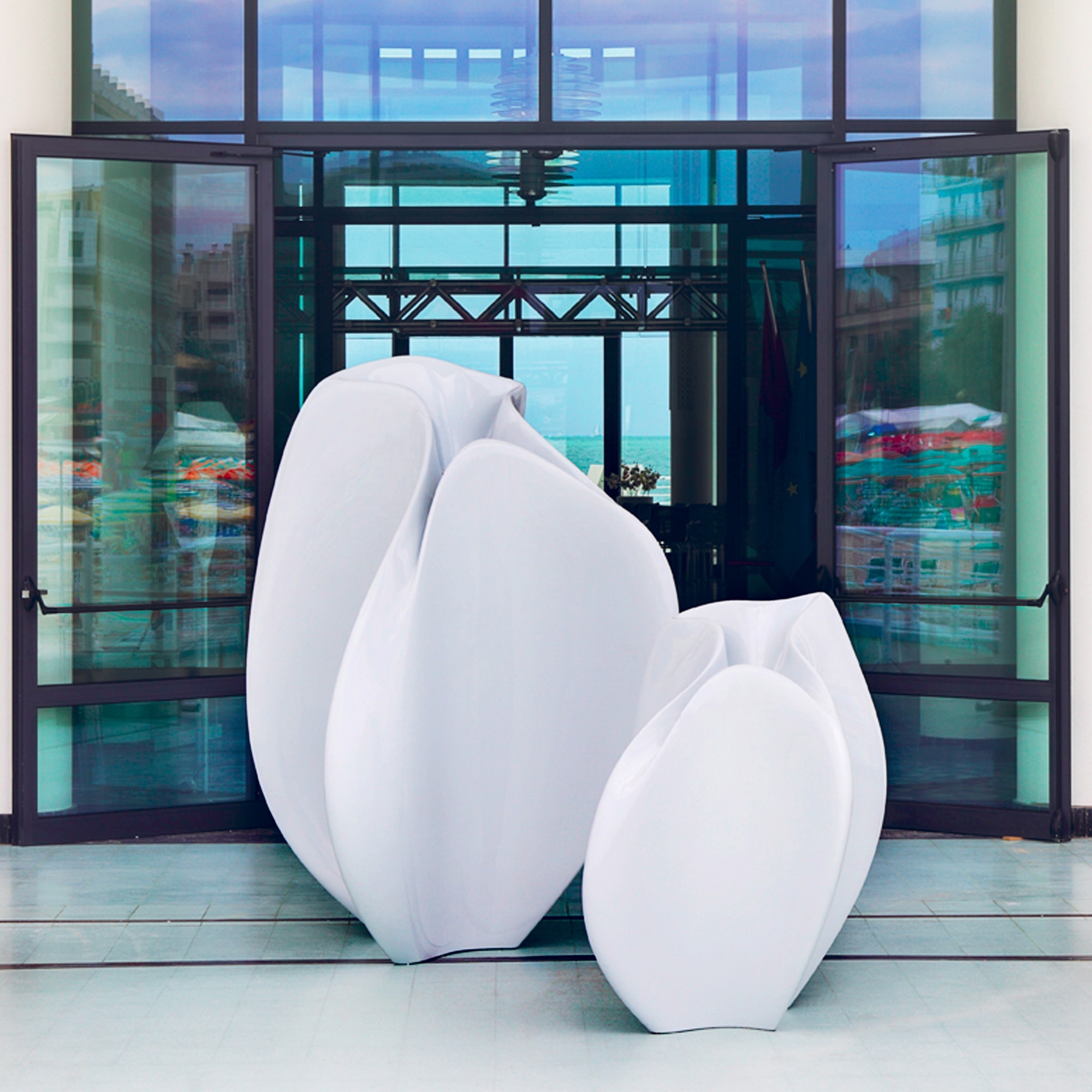 Serralunga Flow Large Planter