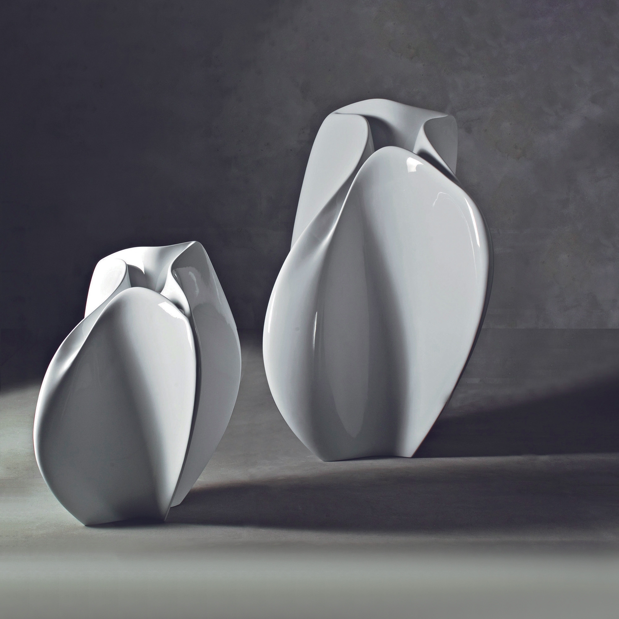 Serralunga Flow Medium Planter